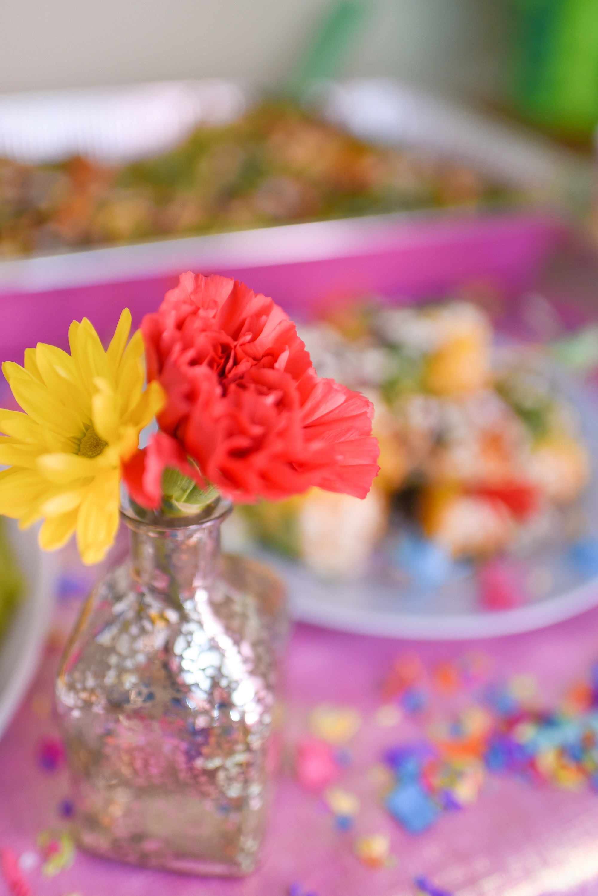 A Colorful Summer Sangria Party!: featuring Canned Red Wine Sangria ...