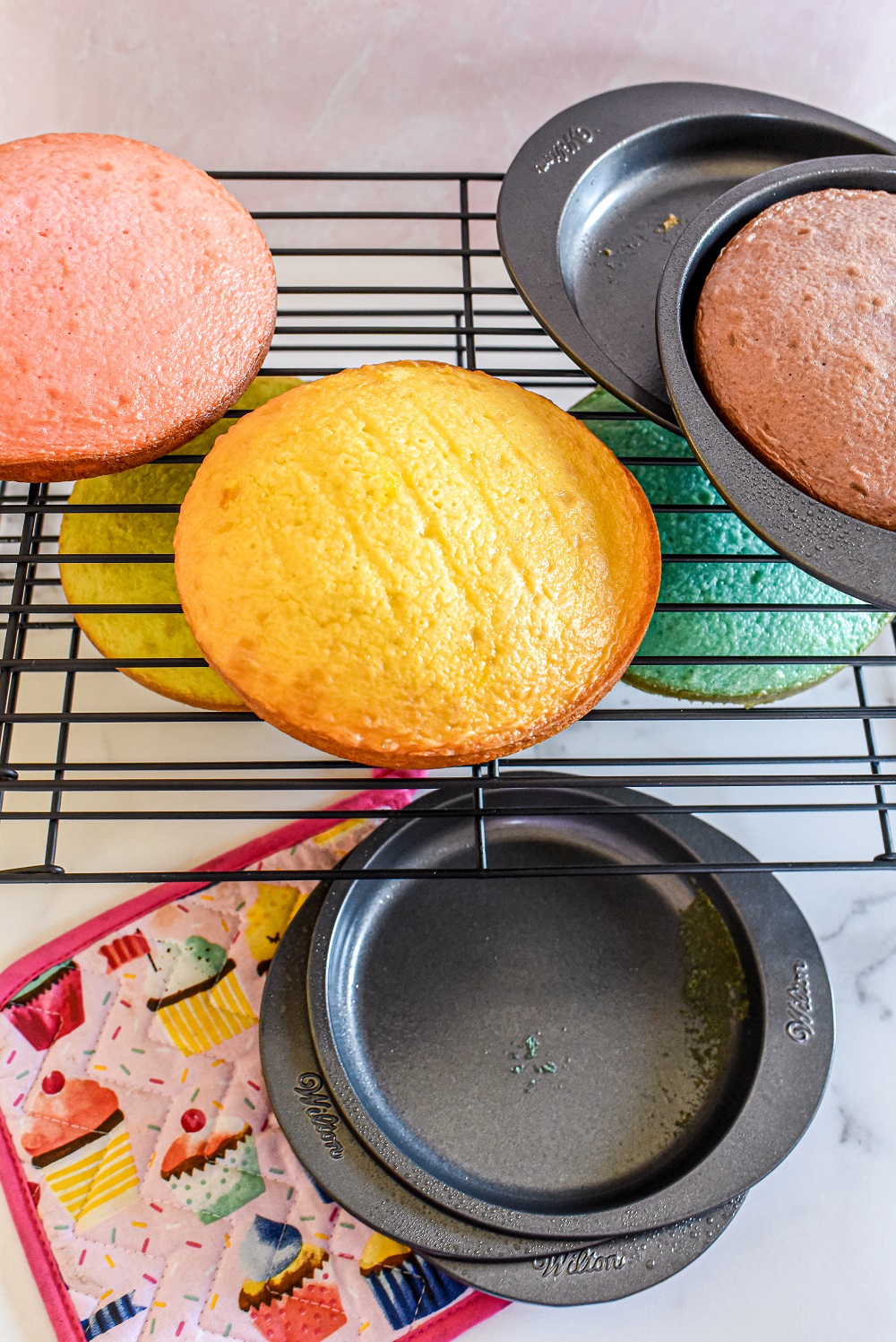 Layered Pastel Rainbow Cake Tutorial: this Easy Layers! 6-Inch Cake Pan ...