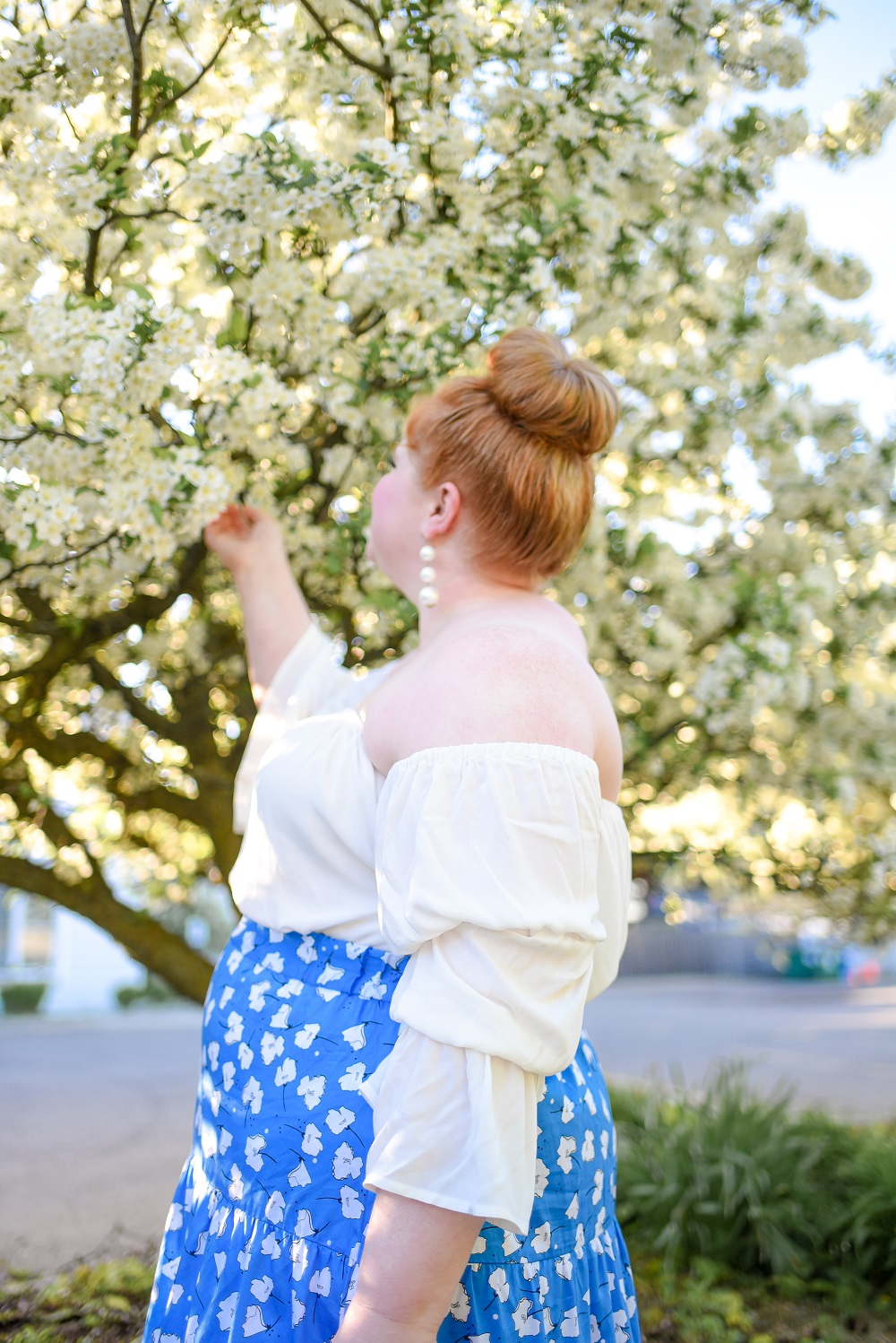 How to Wear the Off the Shoulder Trend - With Wonder and Whimsy