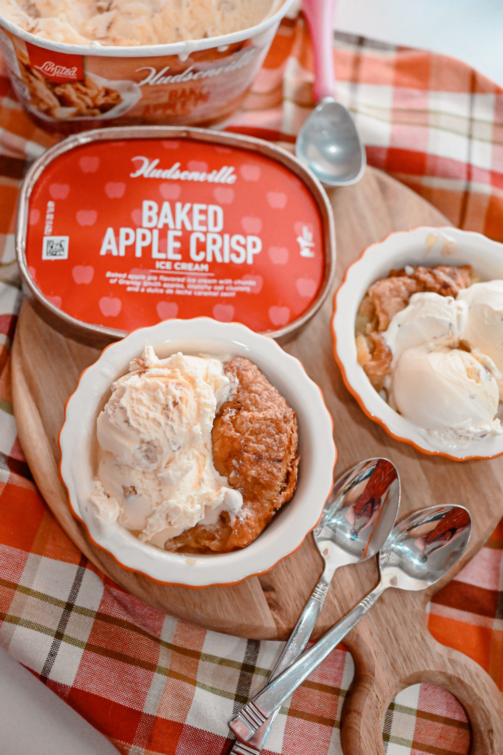 Baked Apple Crisp Ice Cream and Sweet Cinnamon Dumplings – With Wonder ...
