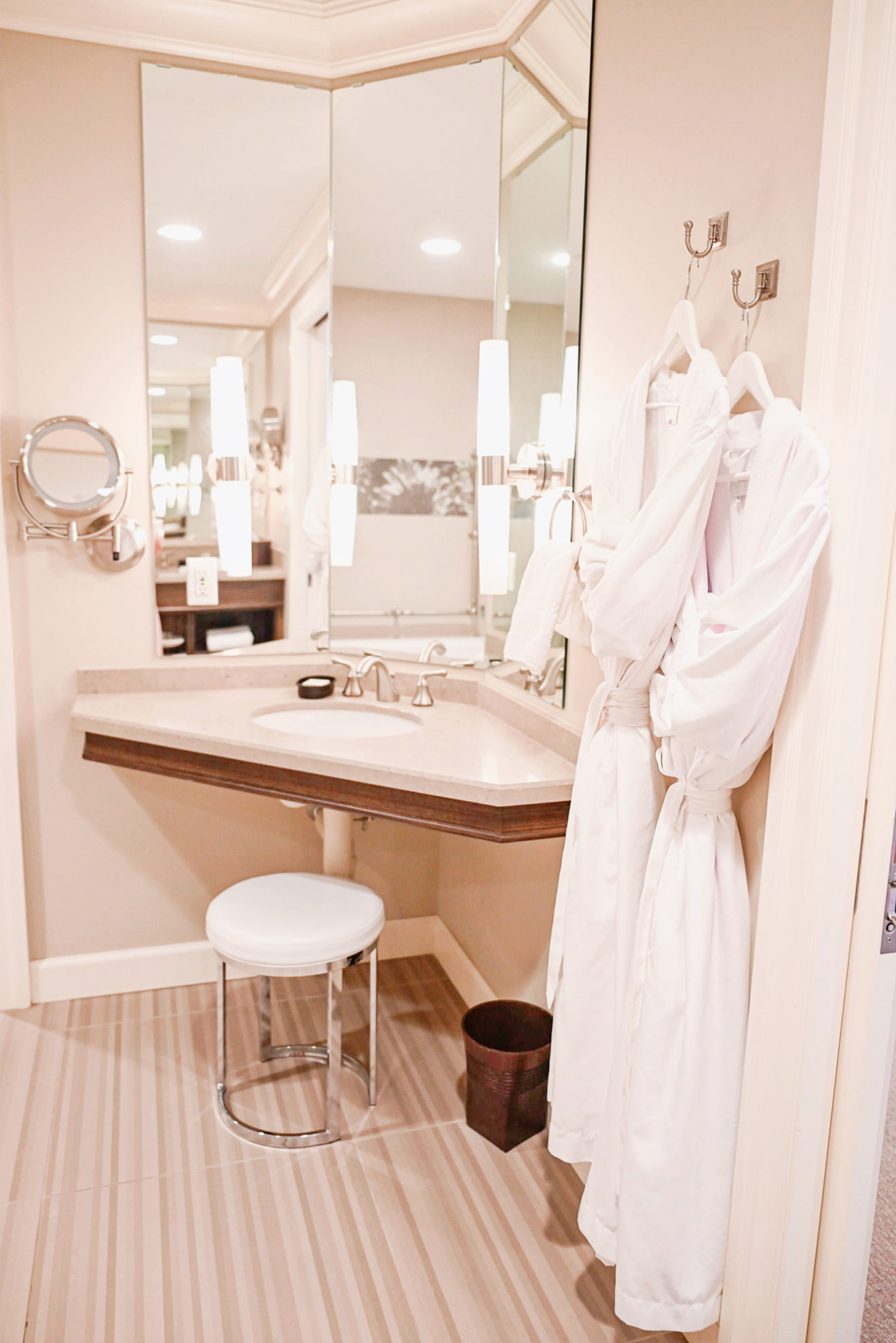 10 Ways to Romance Your Stay at The Bruce Hotel - With Wonder and Whimsy