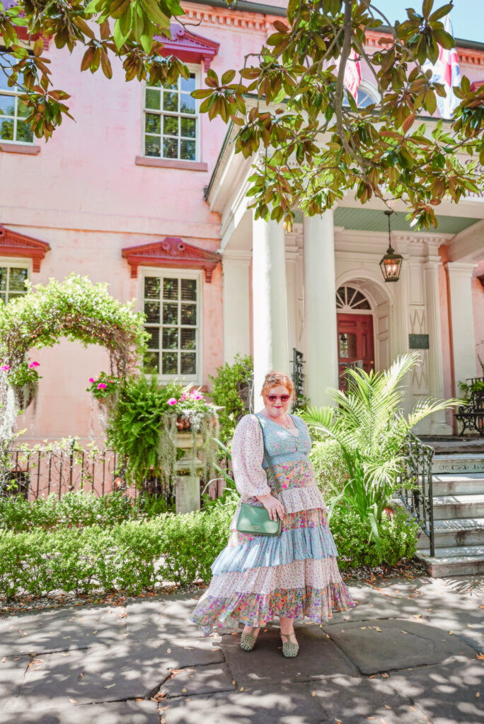 What to Wear in Savannah - With Wonder and Whimsy