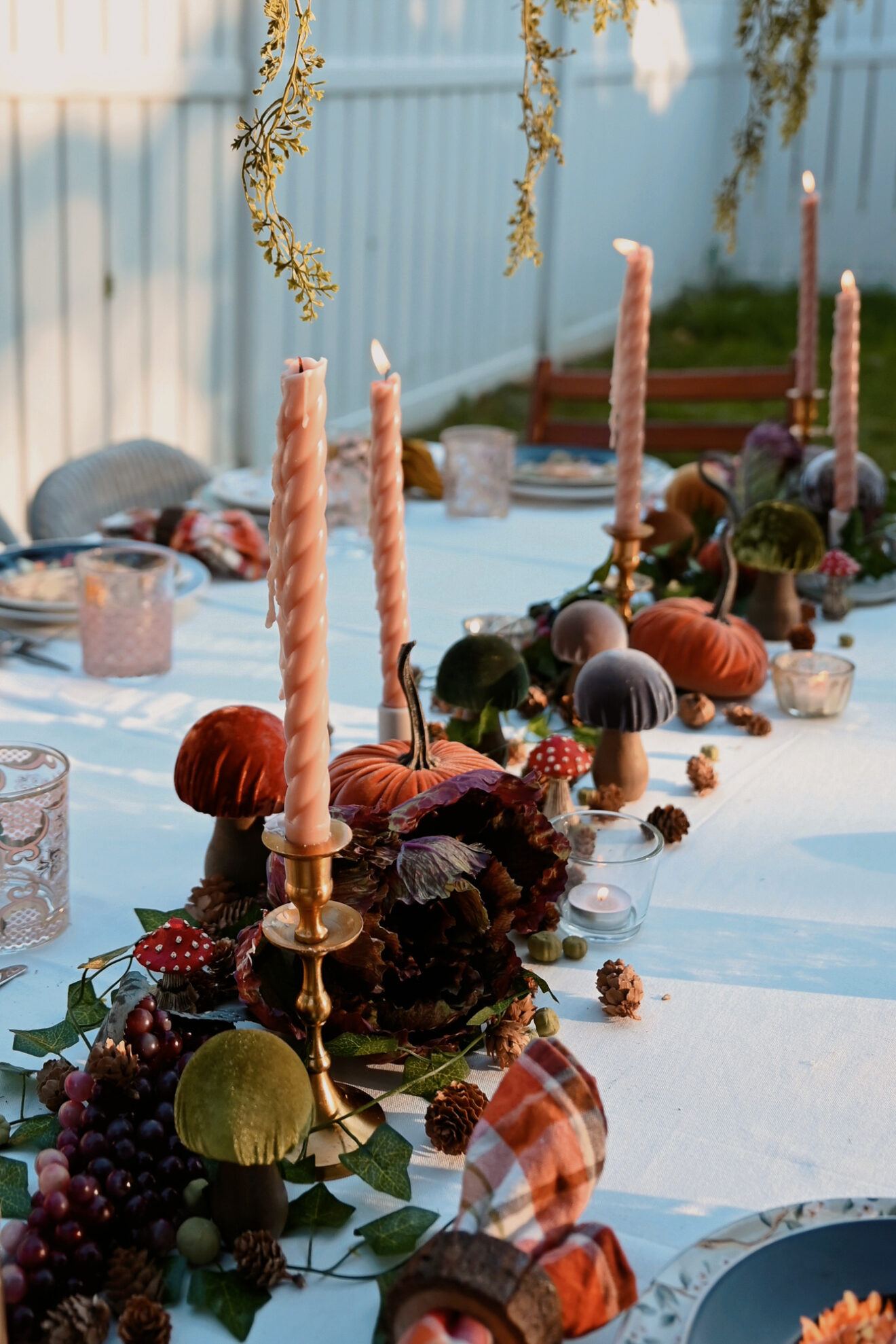 Soiree in the Shire: A Hobbit-Themed Dinner Party – With Wonder and Whimsy