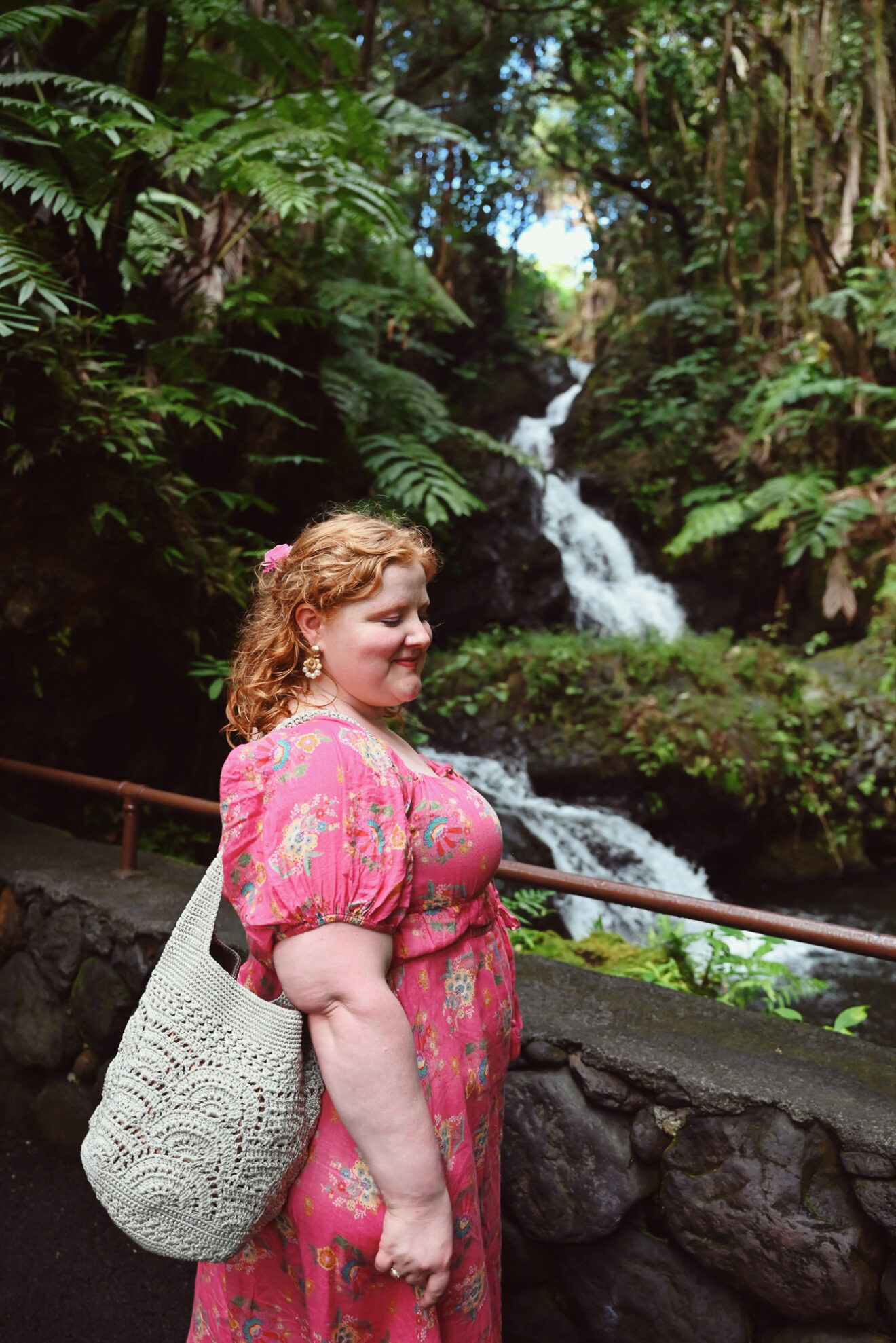Plus Size Hawaii Vacation Outfits – With Wonder and Whimsy