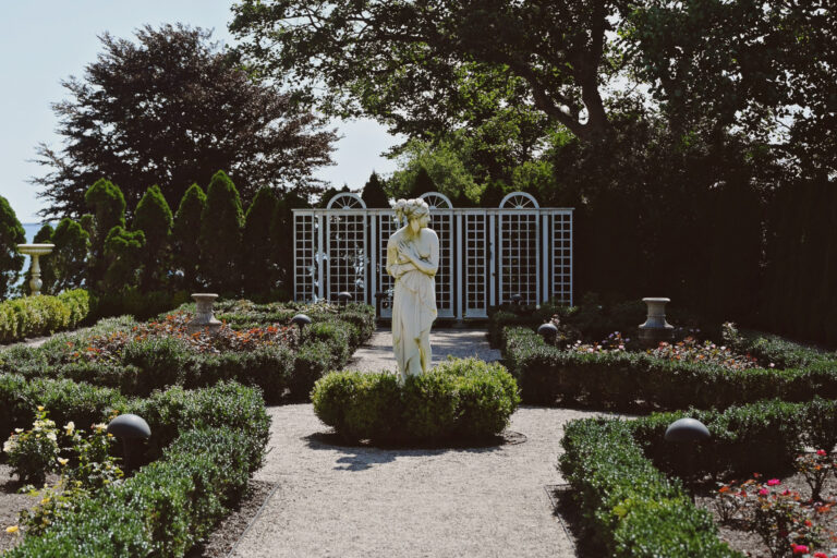 Newport Travel Guide – With Wonder and Whimsy
