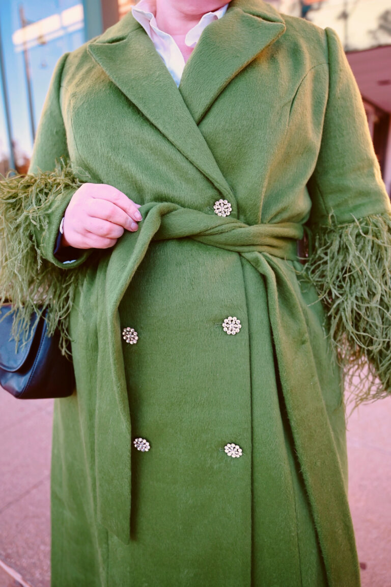 ELOQUII x Kate Spade Holiday Collection – With Wonder and Whimsy